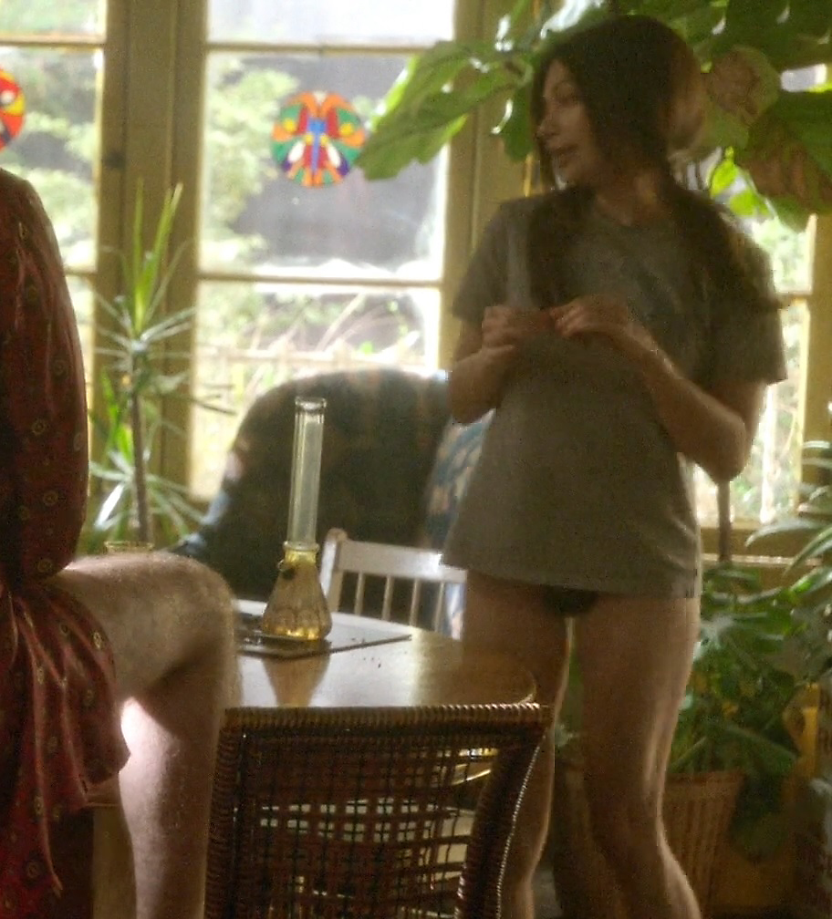Ginger Gonzaga Nude Butt And Bush In Im Dying Up Here Free Video